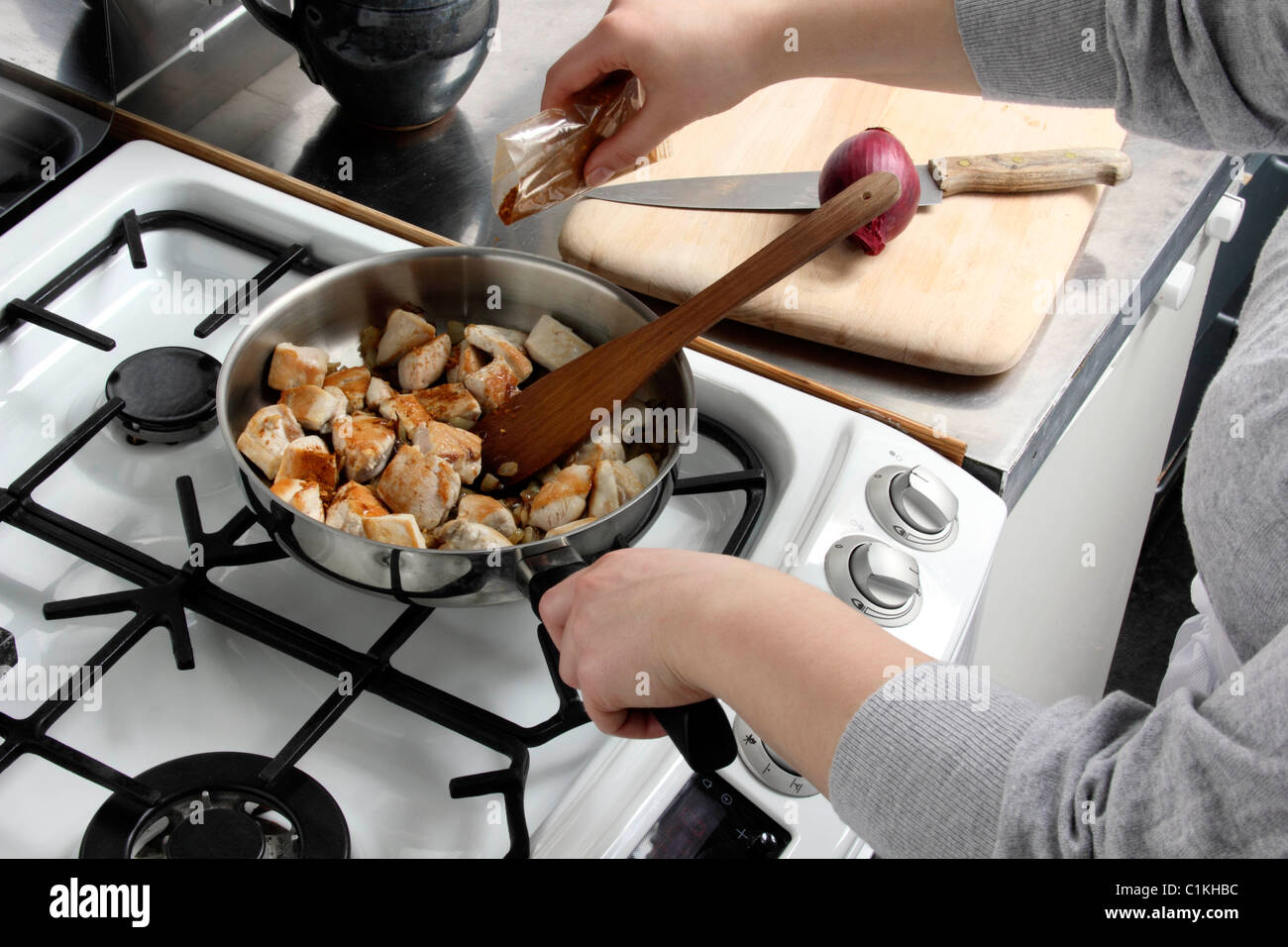 Spice frying hi-res stock photography and images - Alamy