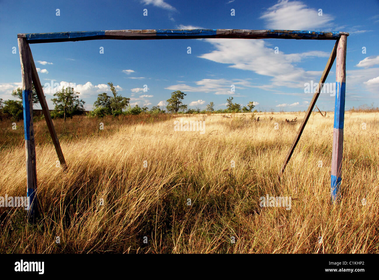 Gates in a field hi-res stock photography and images - Alamy