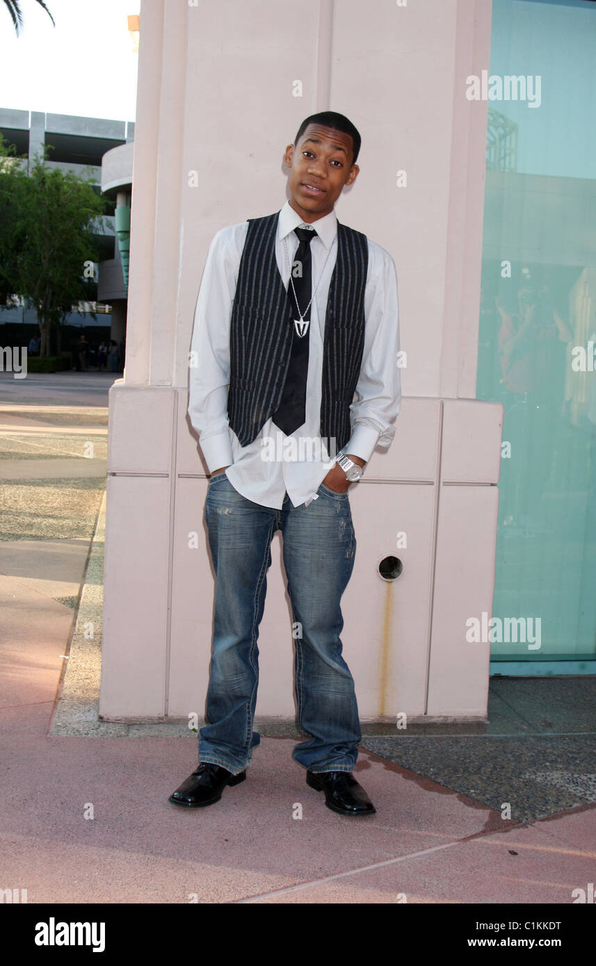 Tyler James Williams attends the "Salute to TV Dads" Event at the ...