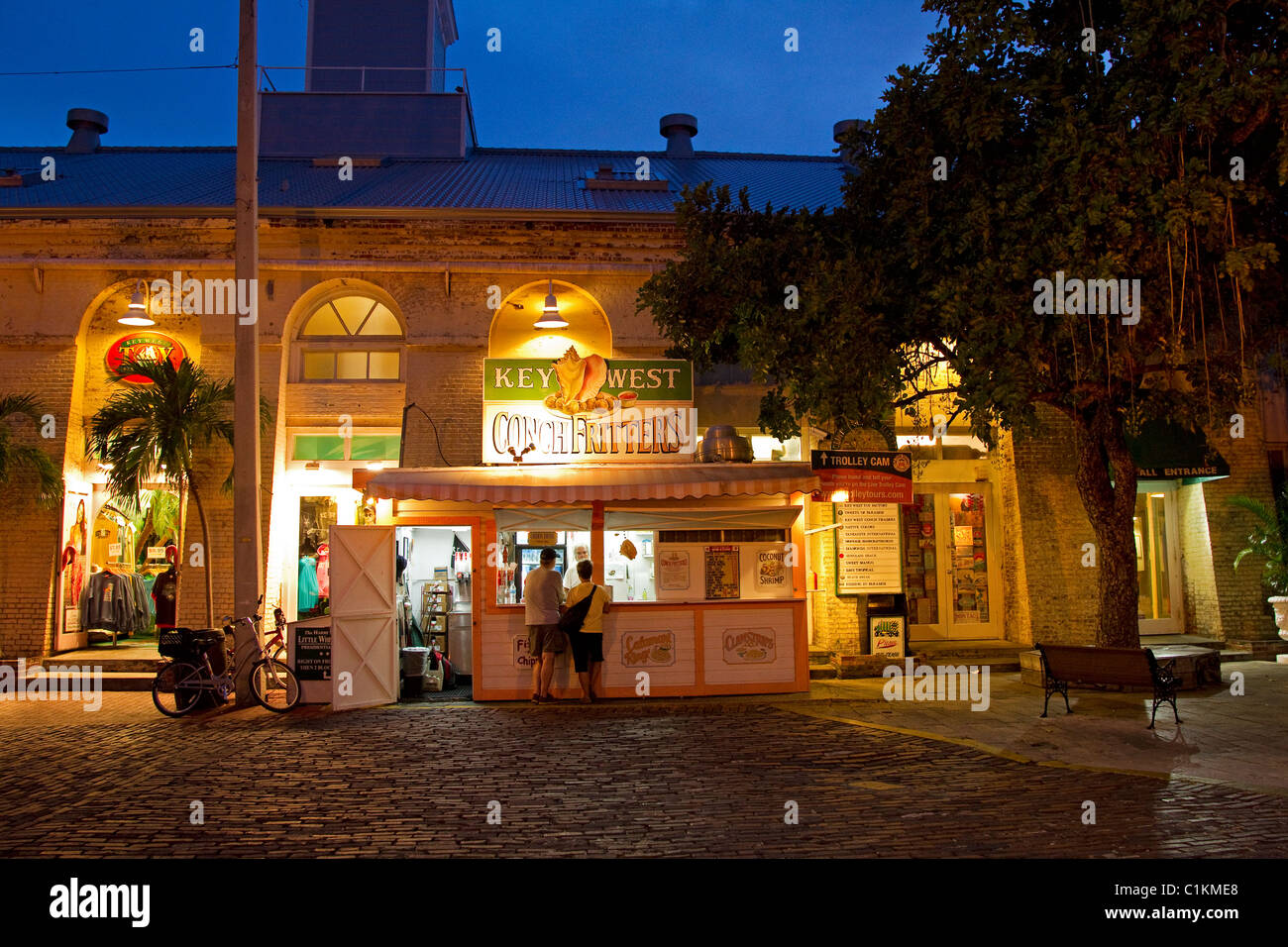 Conch fritter stand hi-res stock photography and images - Alamy