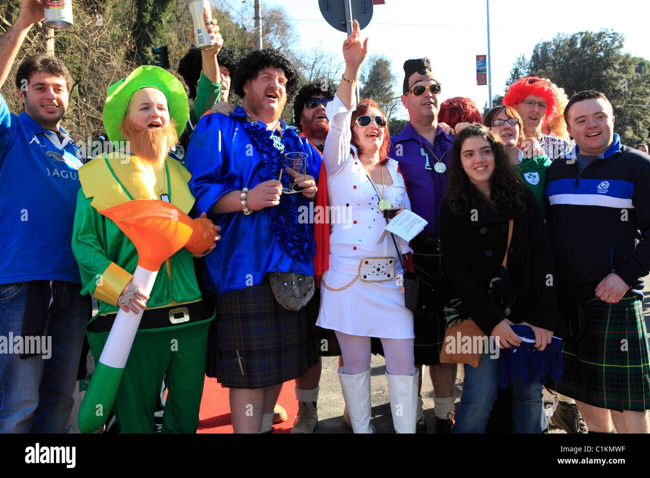 Irish rugby fans in Rome Stock Photo - Alamy