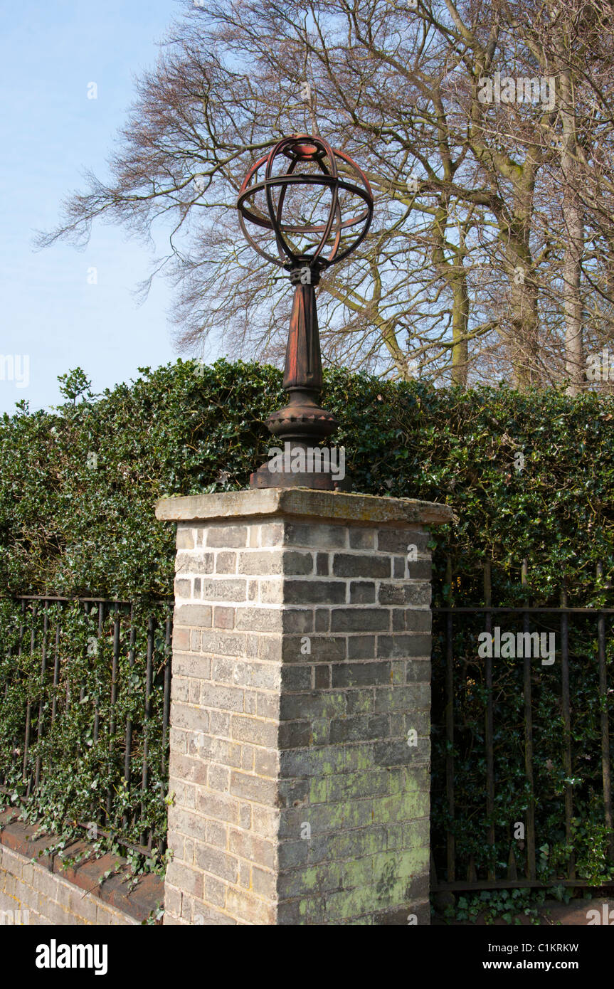 Victorian gate post hi-res stock photography and images - Alamy