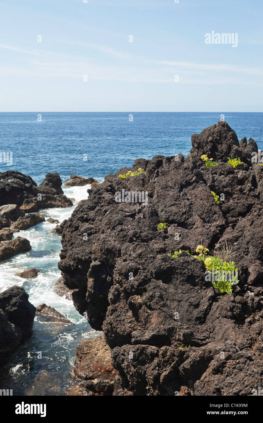 Black basalt lava hi-res stock photography and images - Alamy