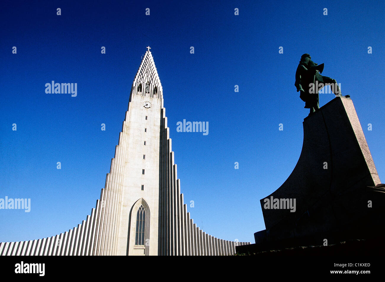 Iceland Reykjavik Hallgrimskirja (Hallgrim or Hallgrimur) Church by ...