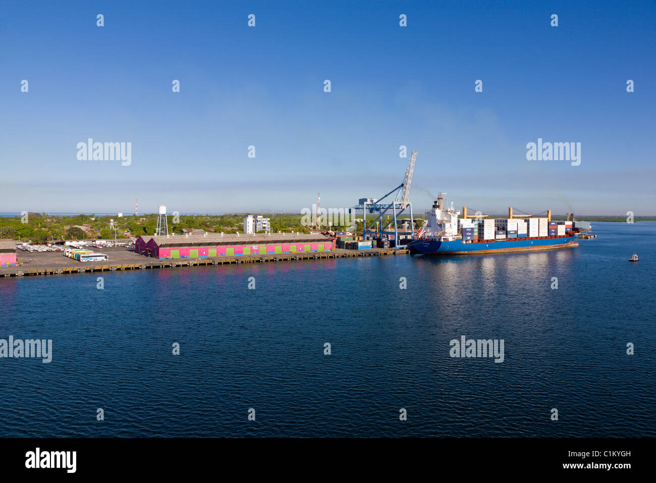 Container ship port hi-res stock photography and images - Alamy