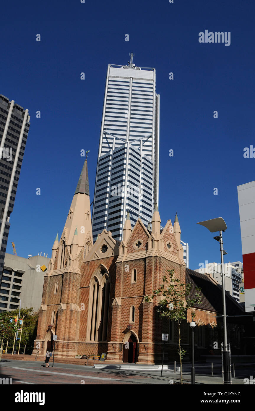 The Wesley Church dwarfed by high raised office buildings in Perth ...