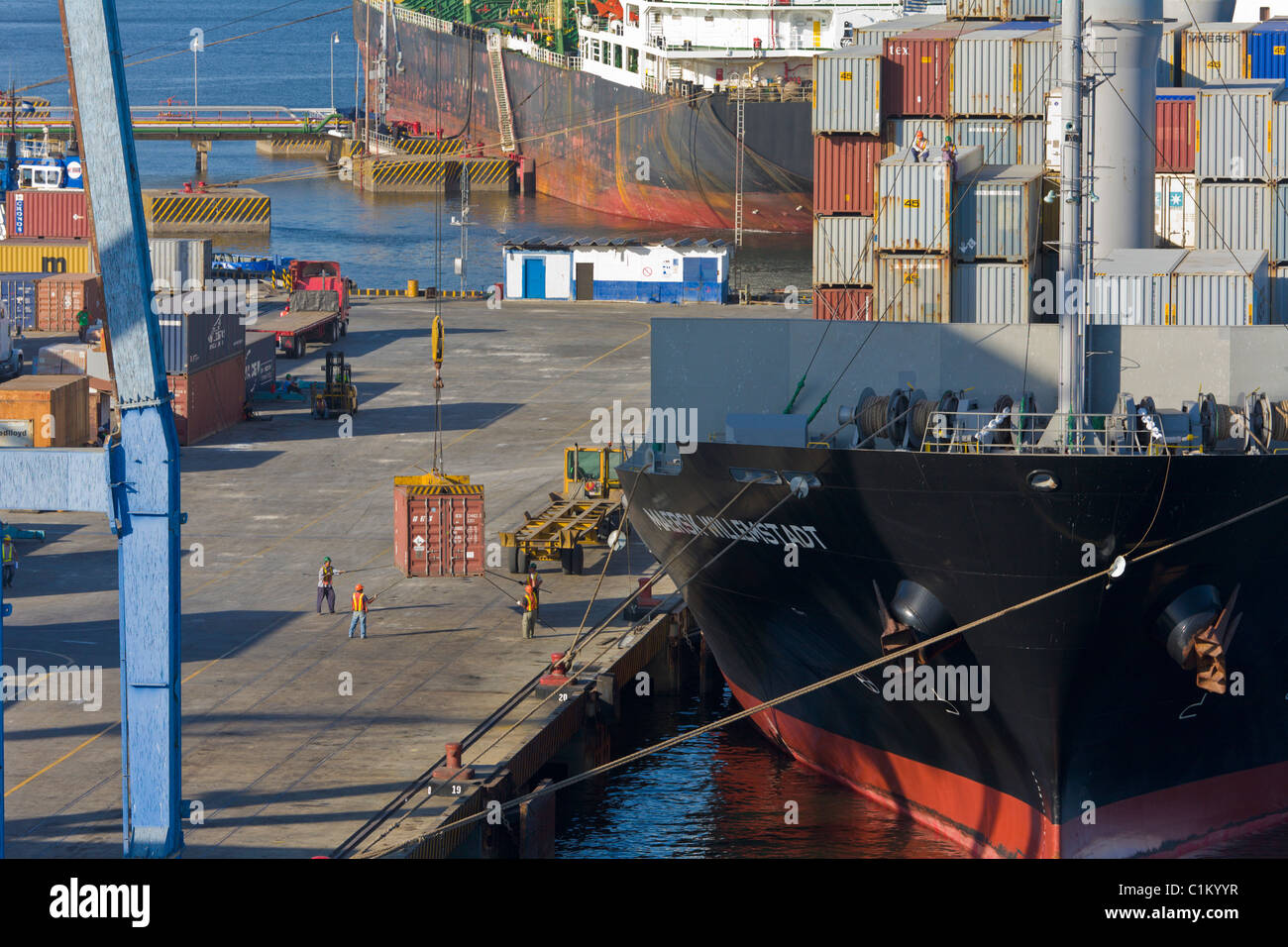 Maersk willemstadt hi-res stock photography and images - Alamy