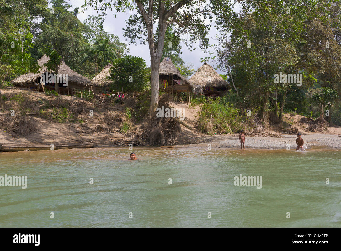 Indigenous embera children hi-res stock photography and images - Alamy