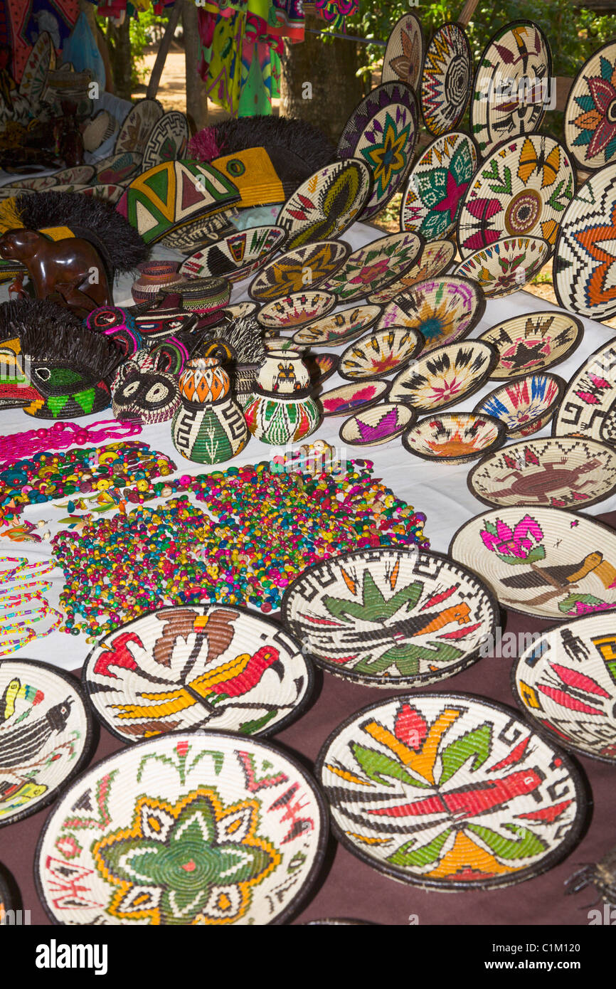 Crafts of the Native Indian Embera Tribe, Embera Village, Panama Stock ...