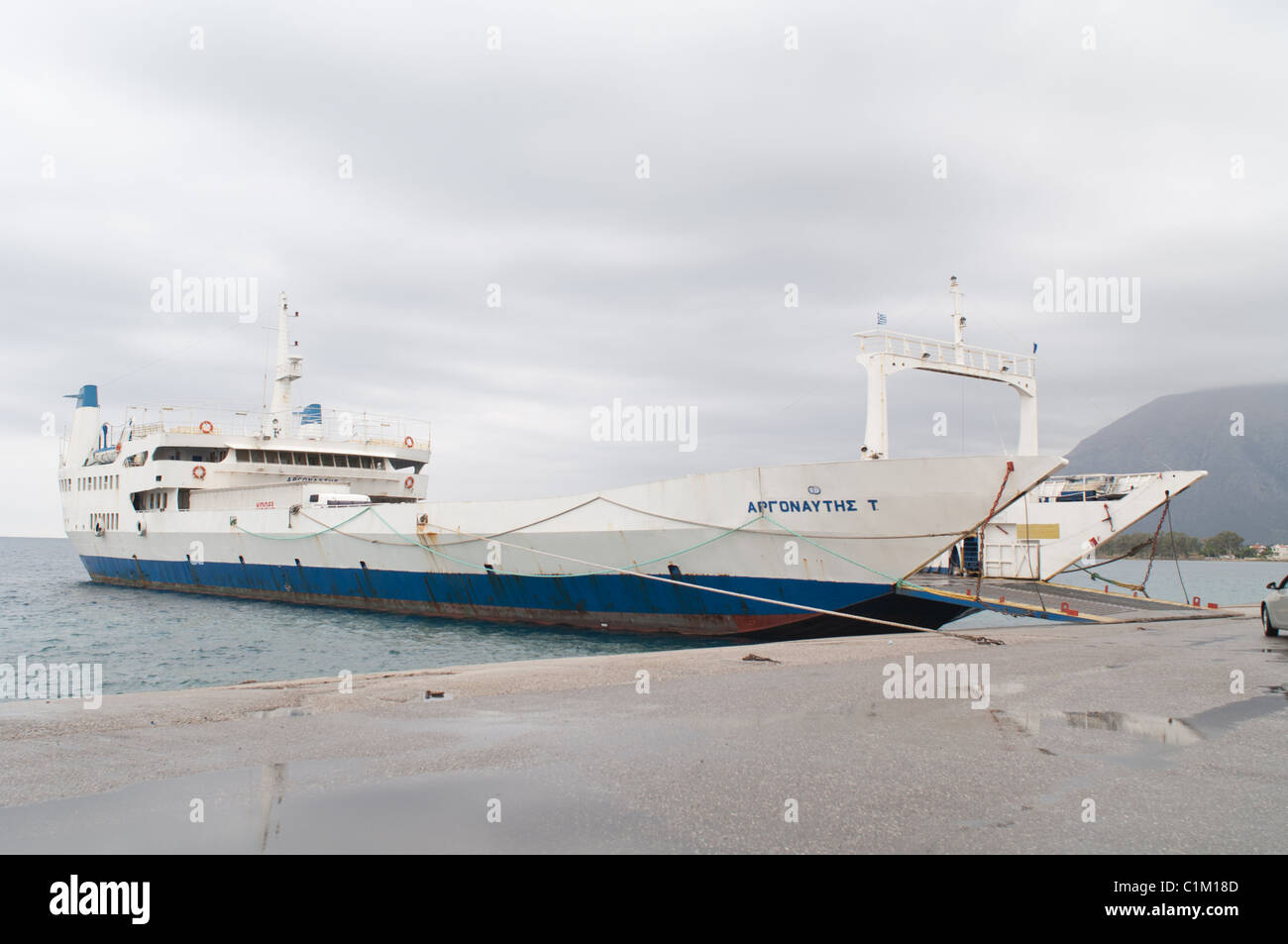 The ferries still load and unload as usual beneath the Rio-Antirion ...