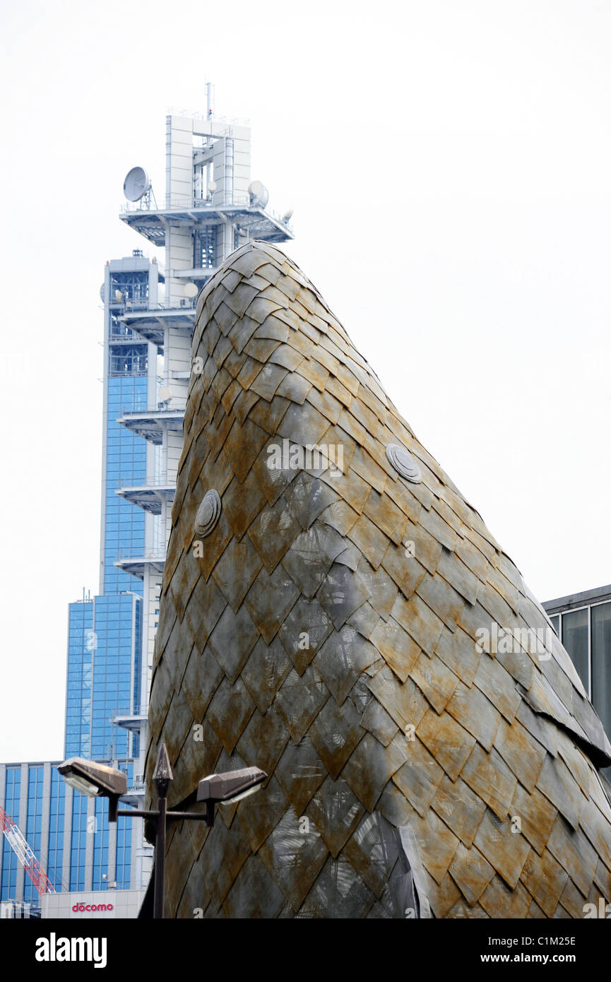 Japanese dance fish hi-res stock photography and images - Alamy