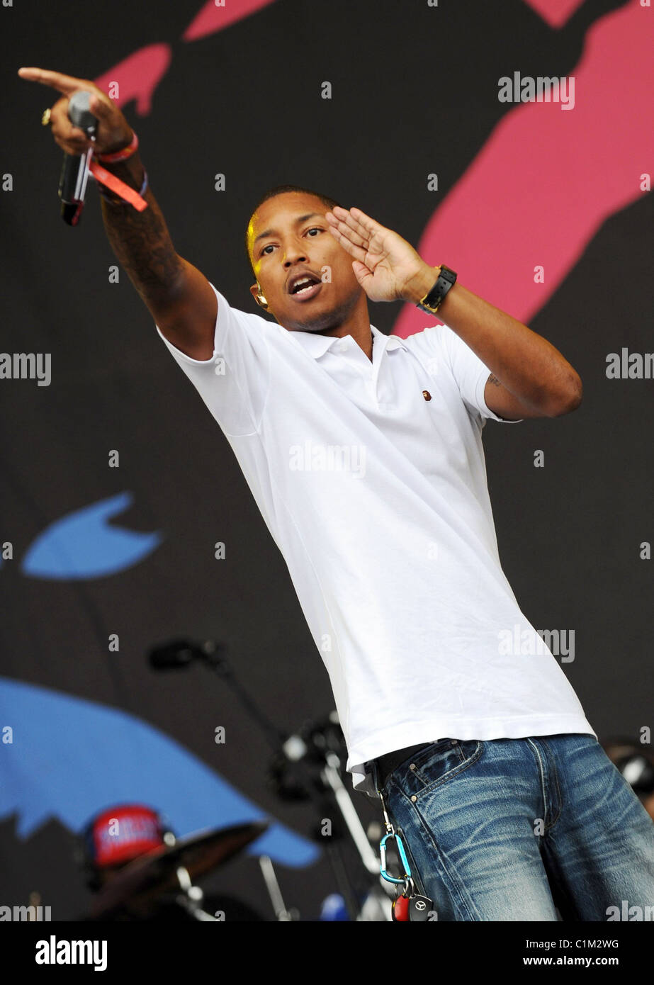 Pharrell Williams of N.E.R.D performing live on stage 2009 Glastonbury ...
