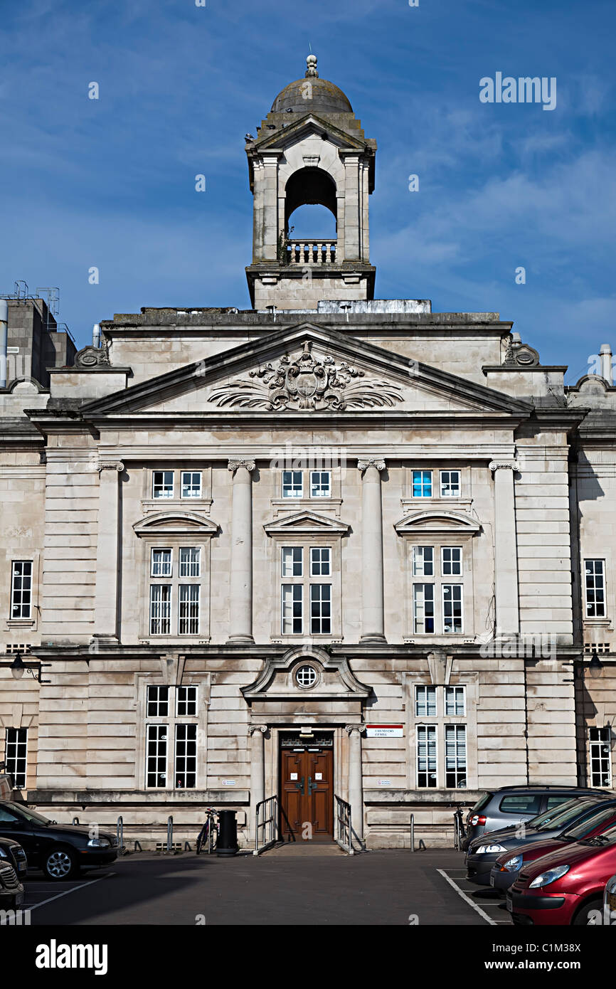 Cardiff university hi-res stock photography and images - Alamy