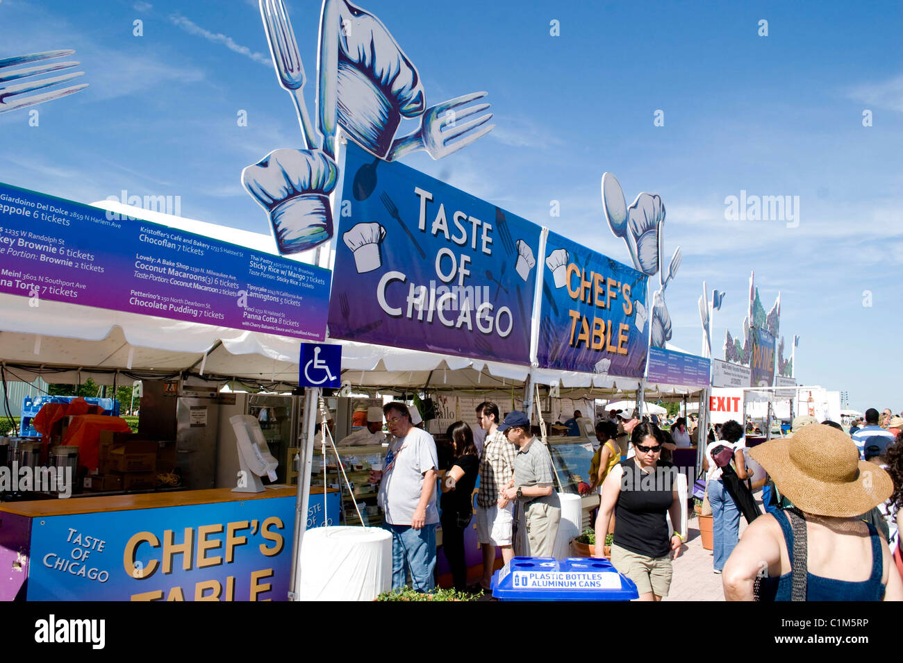 Atmosphere at the Taste of Chicago festival 2009 Chicago, Illinois - 26 ...