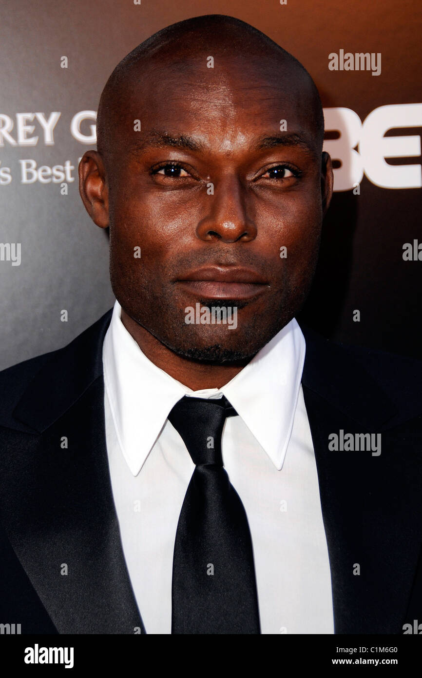 Jimmy Jean-Louis The BET awards pre-show dinner held at the Jewel Box ...