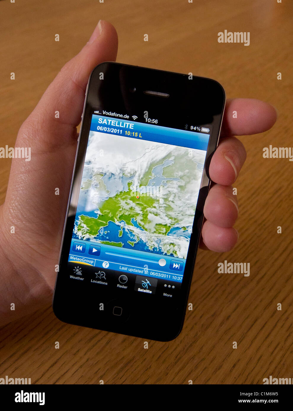Smart phone weather app hi-res stock photography and images - Alamy