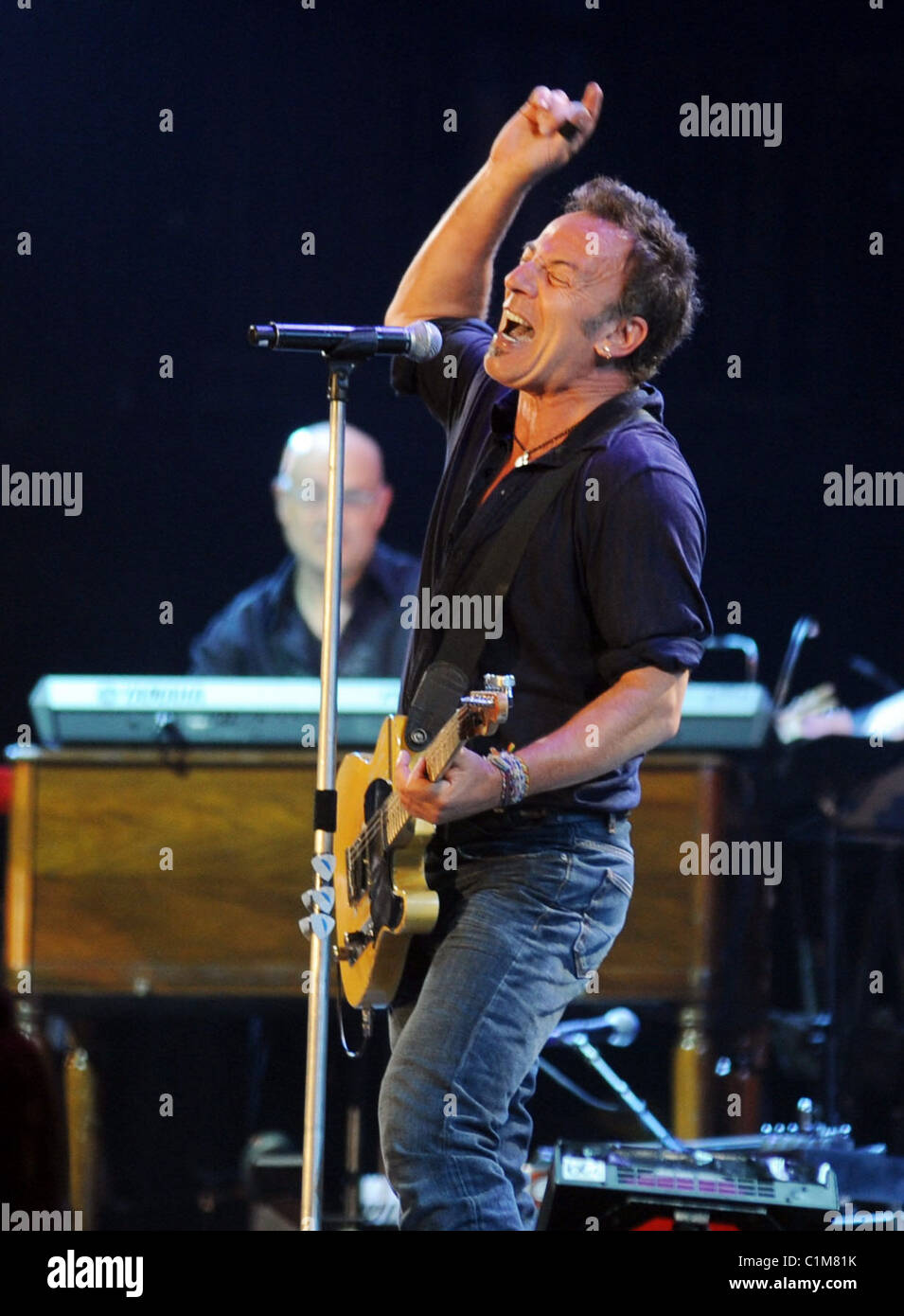Bruce Springsteen 2009 Glastonbury Festival Day 2 Somerset England 27.06.09 Stock Photo Alamy