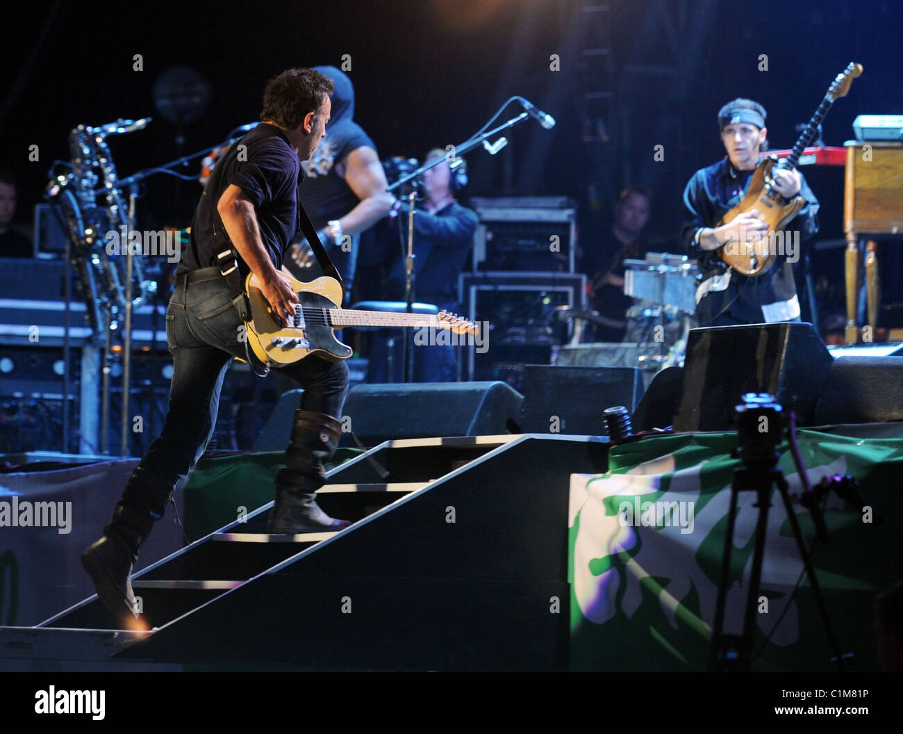 Bruce Springsteen 2009 Glastonbury Festival - Day 2 Somerset, England ...