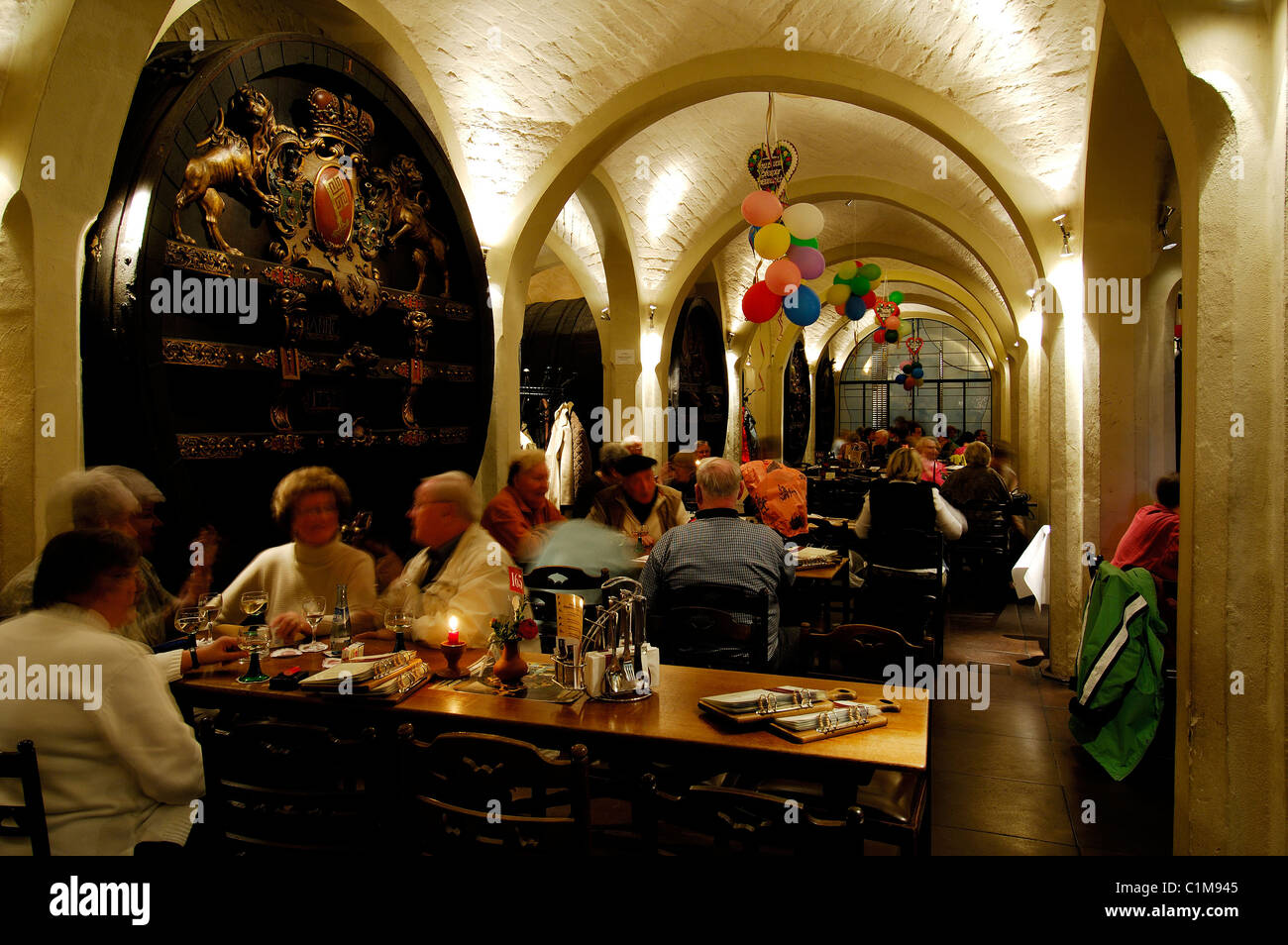 Germany, Bremen, the restaurant Ratskeller under the City Hall (Rathaus ...