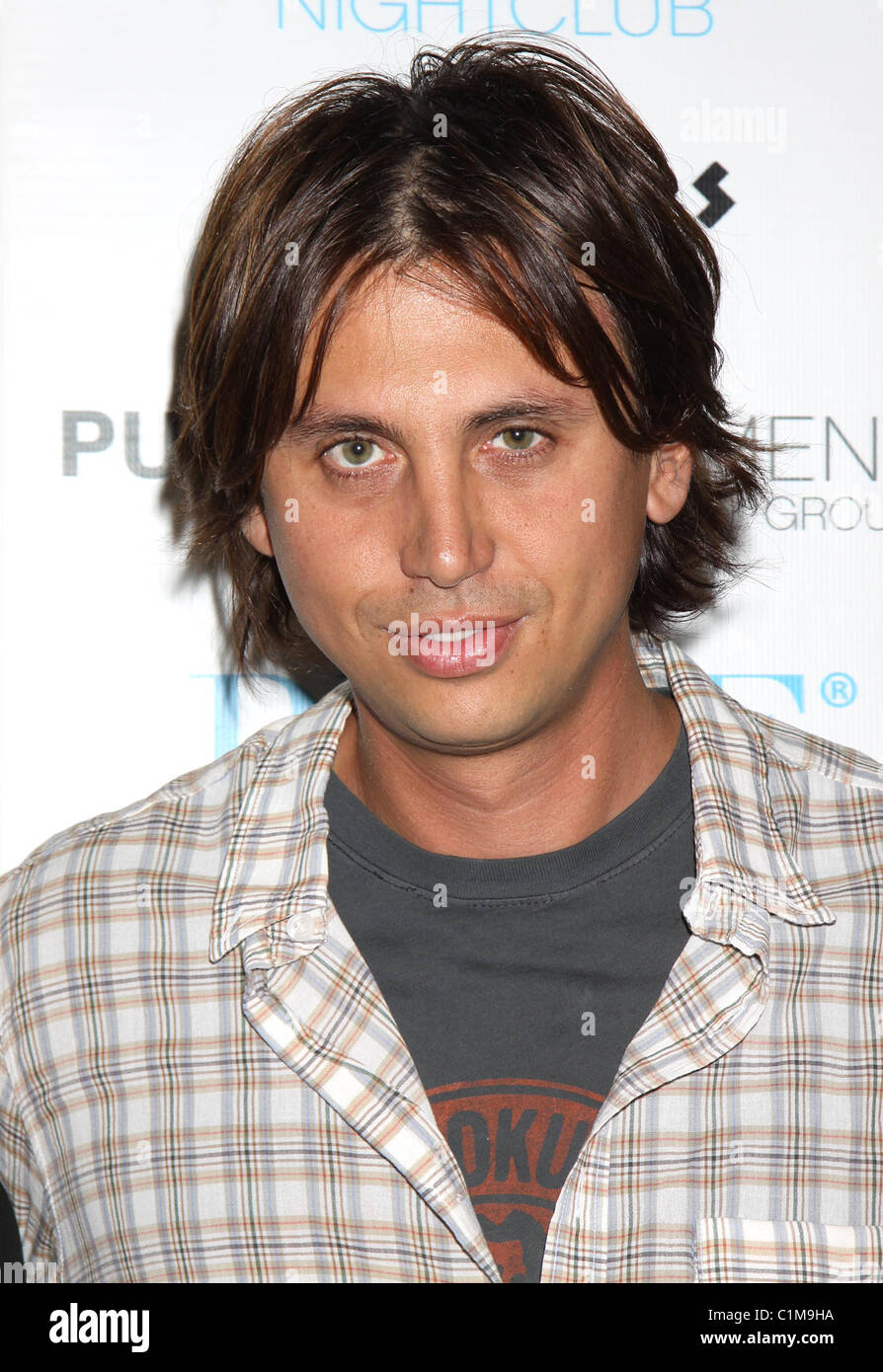 Jonathan Cheban Khloe Kardashian Celebrates Her 25th Birthday at Pure ...