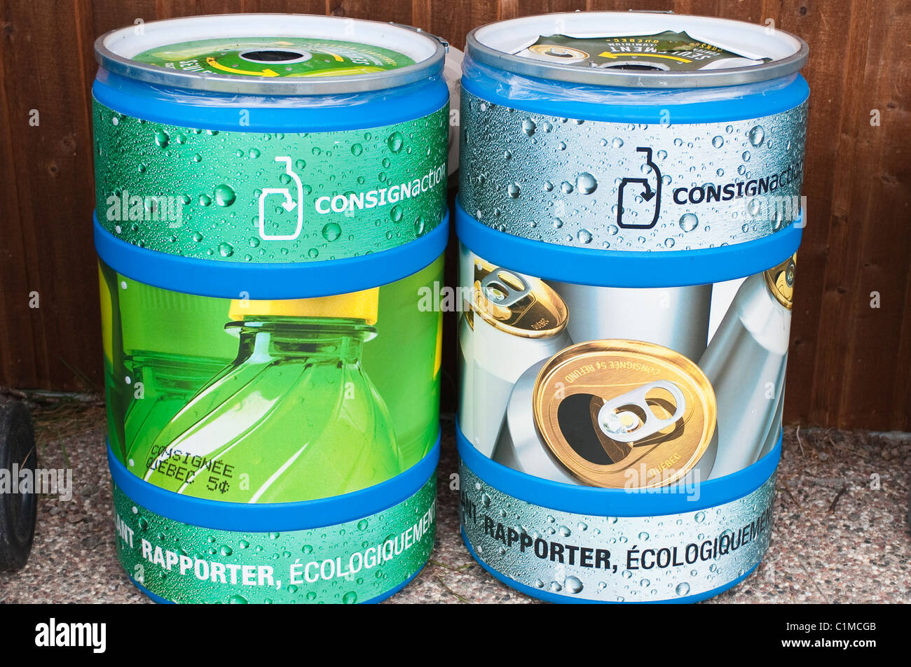 Quebec, Canada. Recycling bins Stock Photo - Alamy