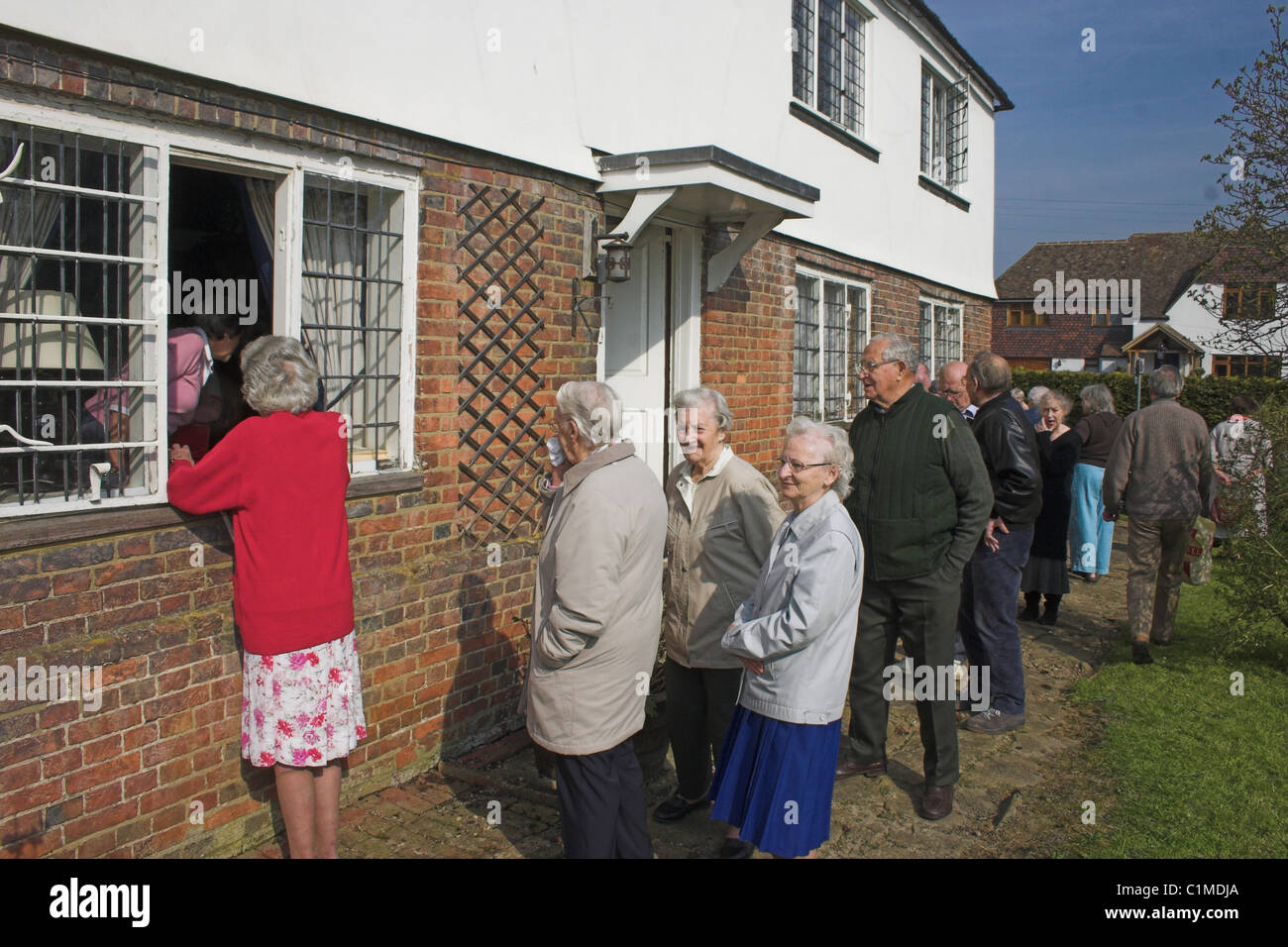Maids of biddenden hi-res stock photography and images - Alamy