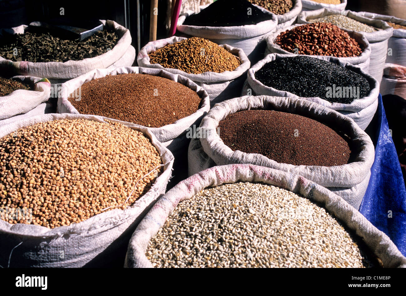 Mercato addis ababa hi-res stock photography and images - Alamy
