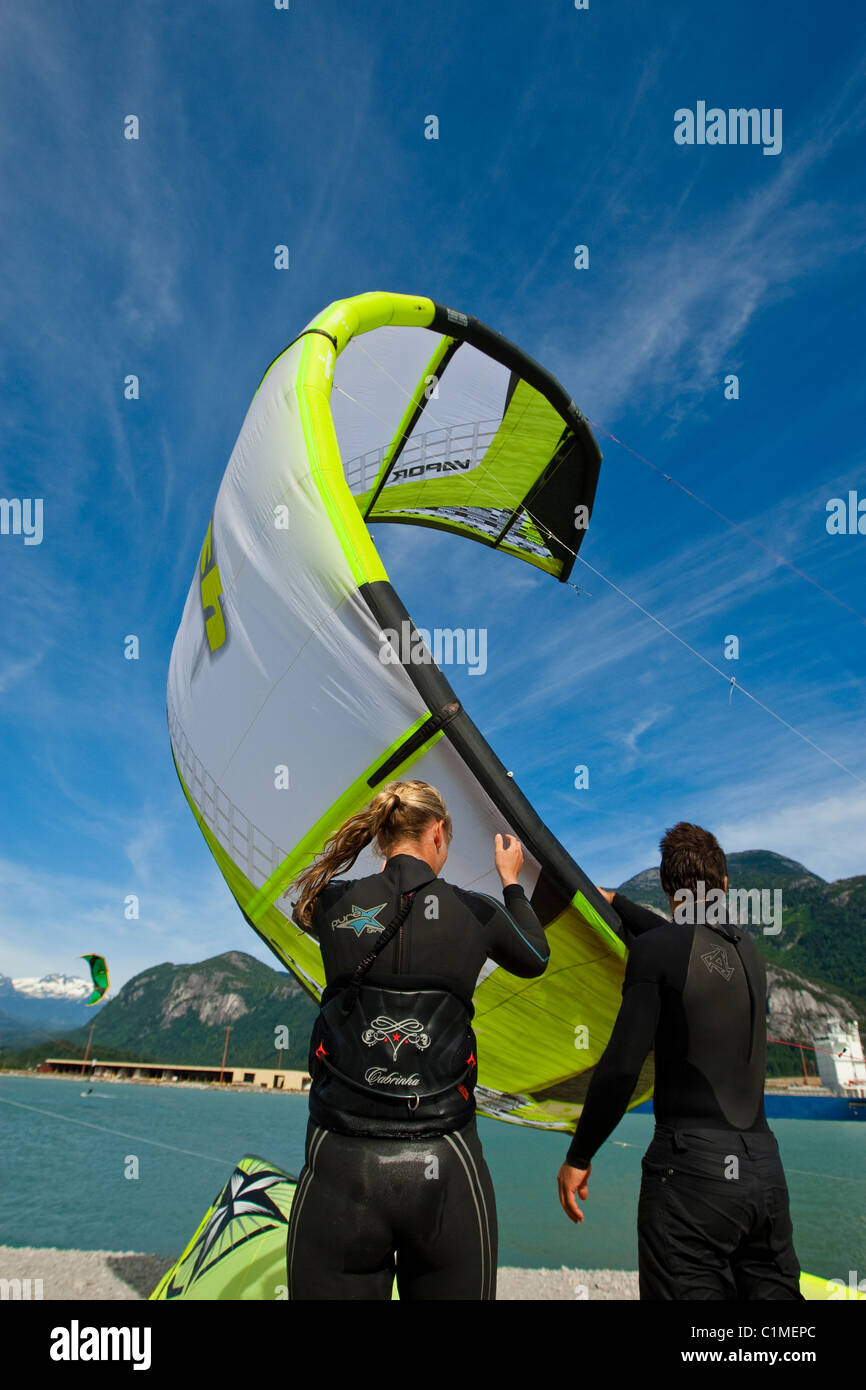 Launch kite hi-res stock photography and images - Alamy