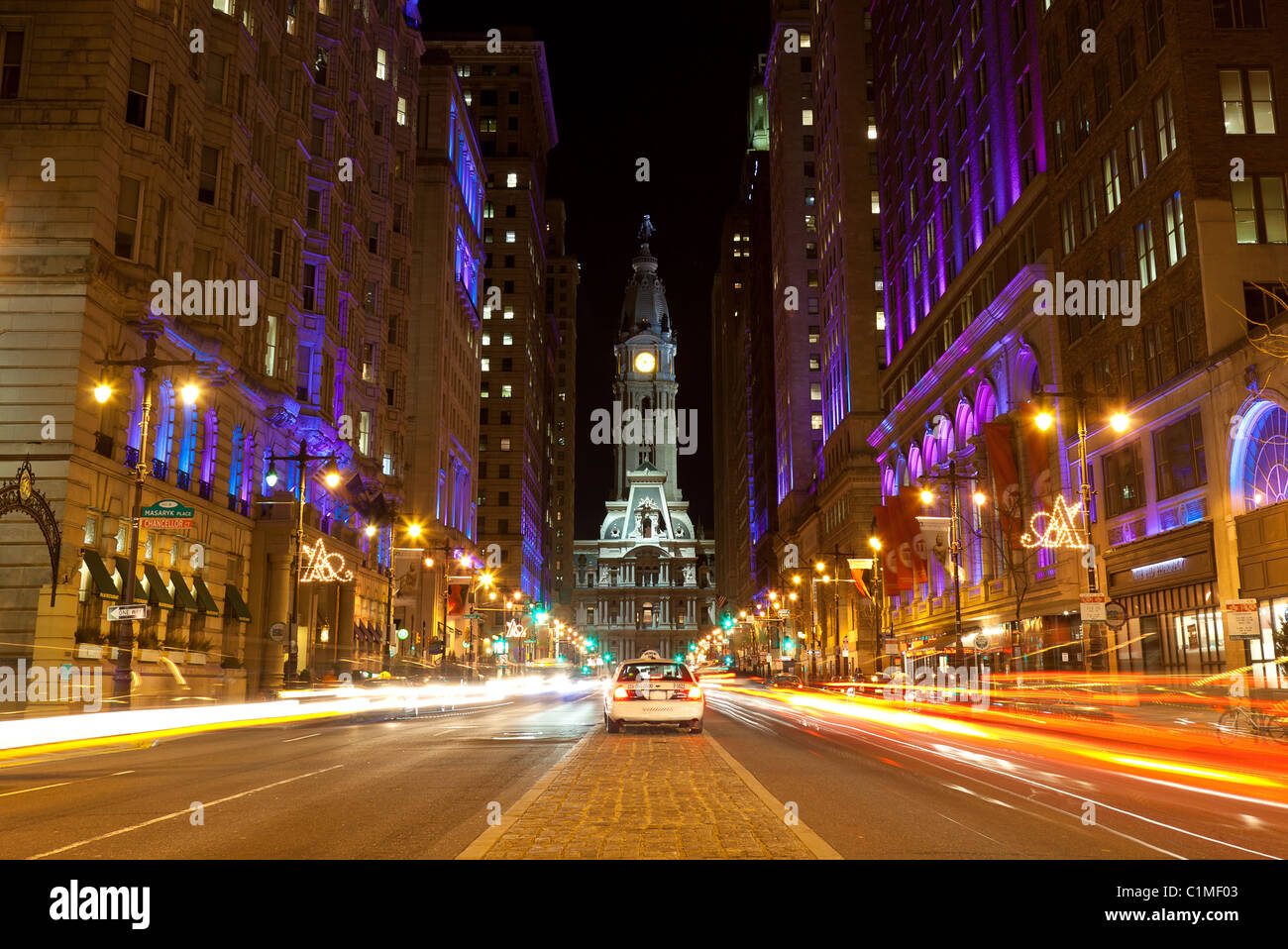 Philadelphia town hall hi-res stock photography and images - Alamy