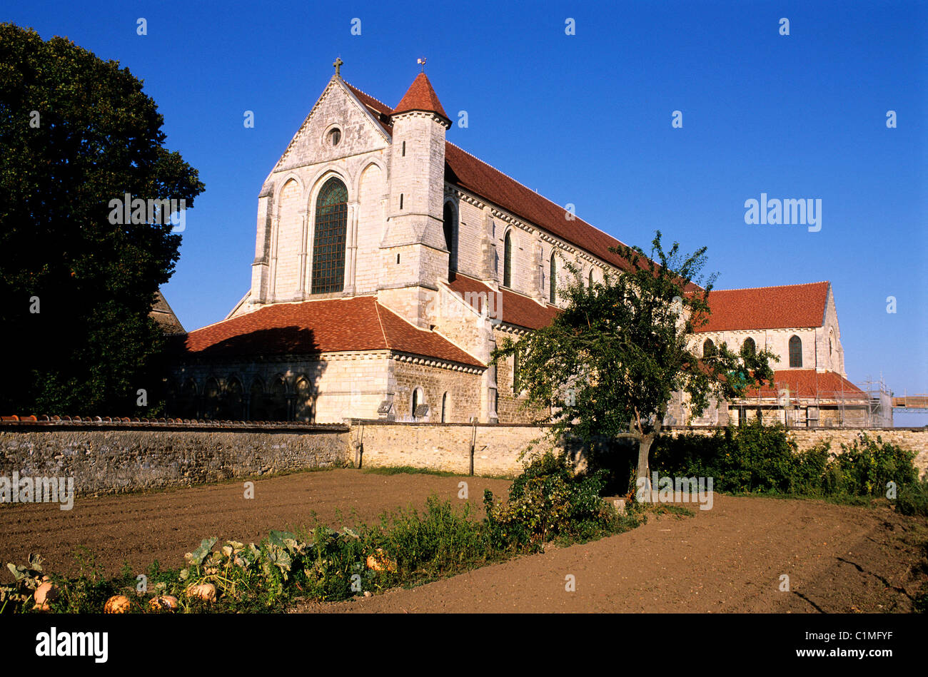 Pontigny hi-res stock photography and images - Alamy