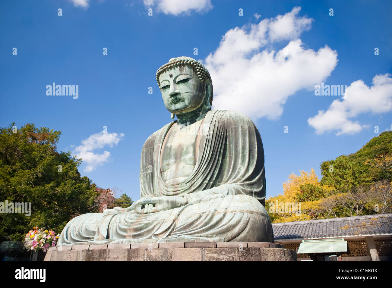Great daibutsu buddha kamakura hi-res stock photography and images - Alamy