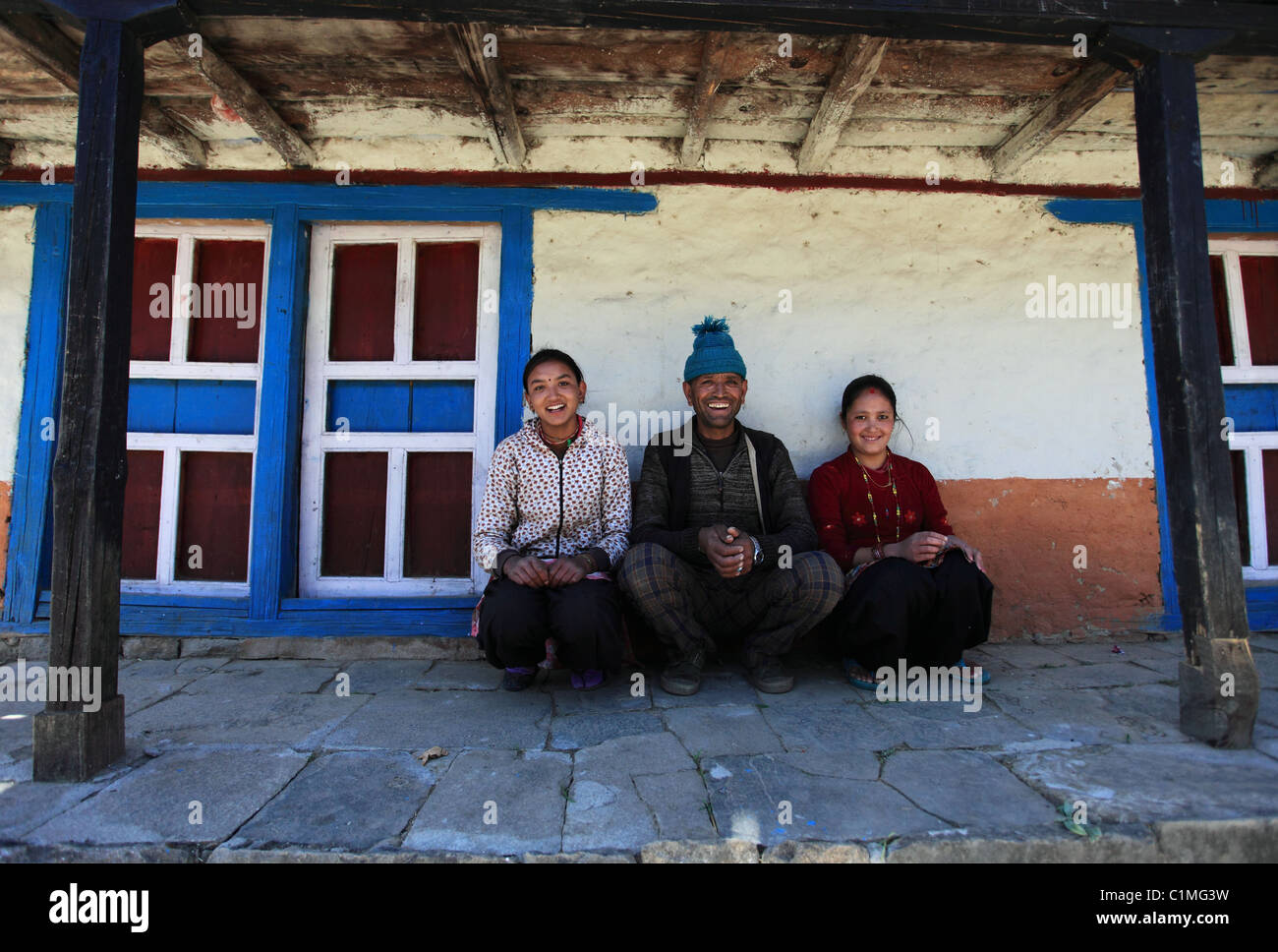 Portrait of a Nepali family in the hills Nepal Himalaya Stock Photo - Alamy
