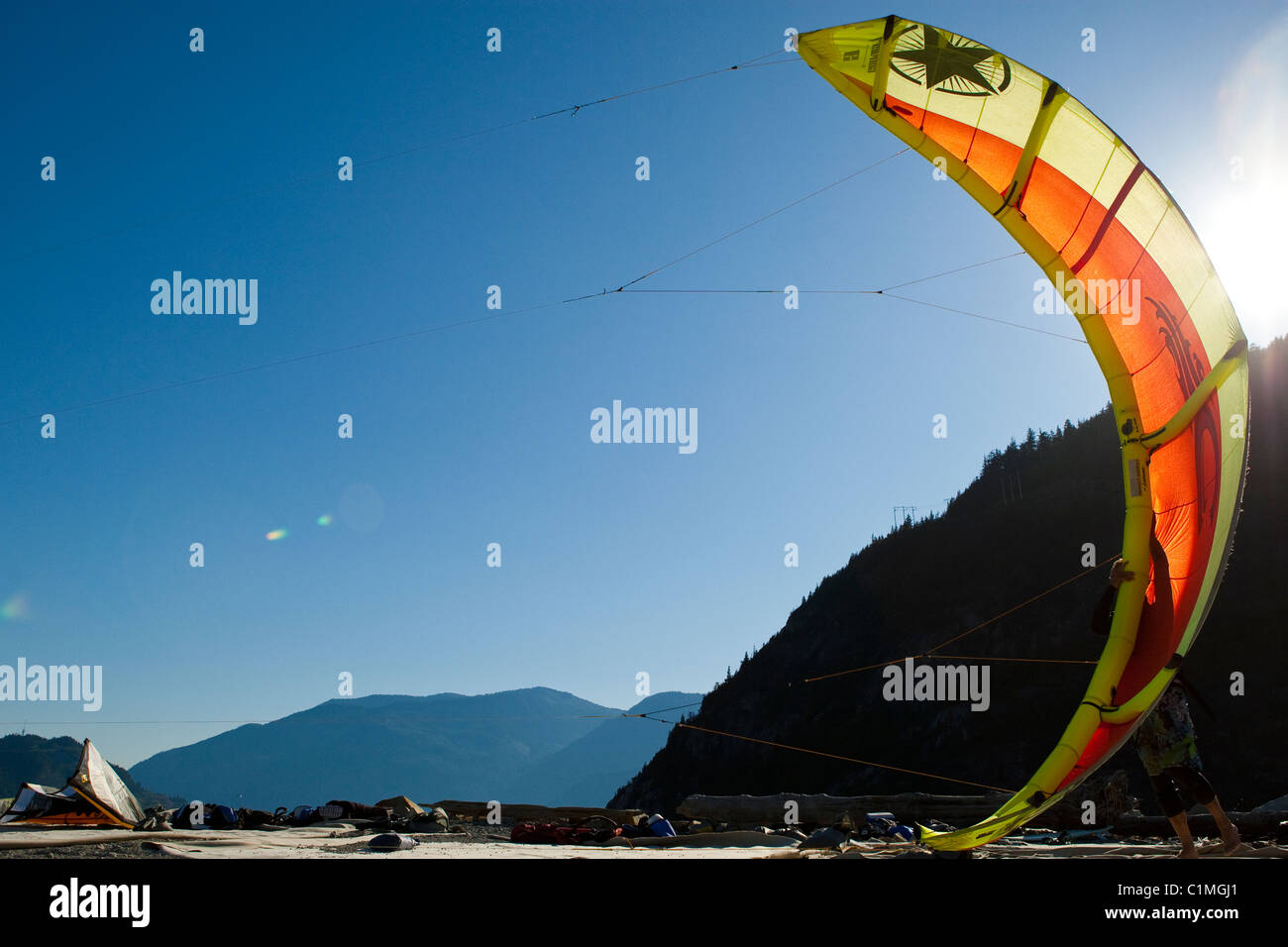 A kite catches the wind Stock Photo - Alamy