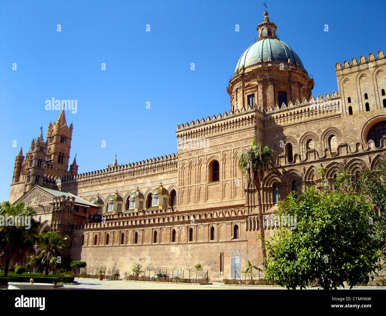 Building Palermo Sicily Italy Stock Photo - Alamy