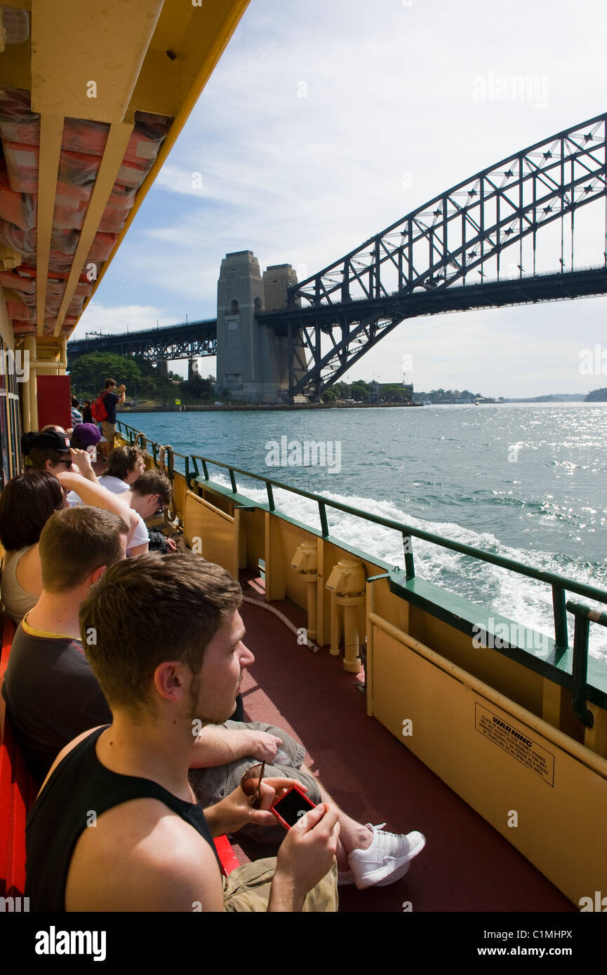 A view of the Sydney Harbour Bridge from aboard a ferry Stock Photo - Alamy