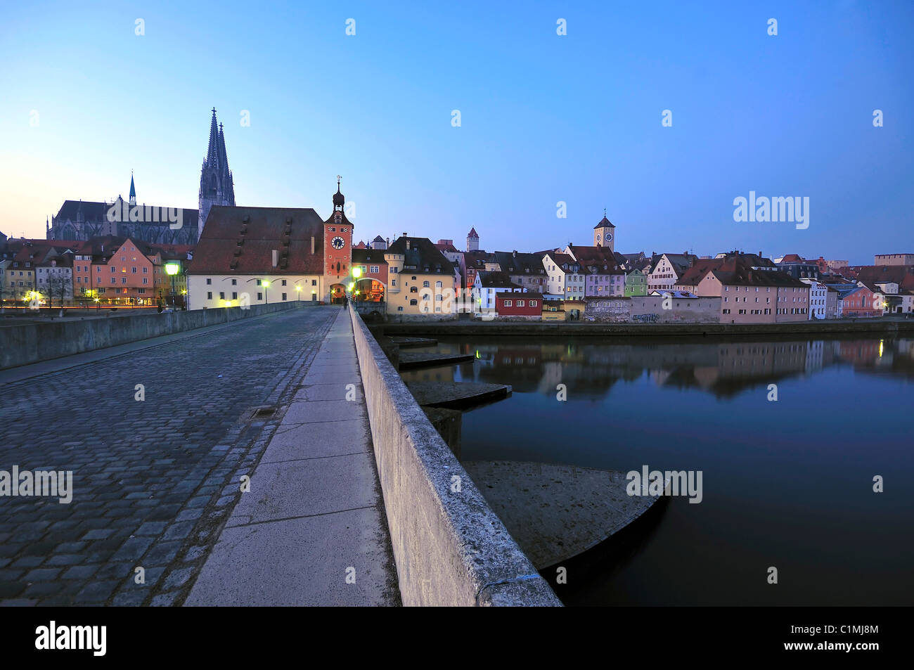 Gothic medieval stone built hi-res stock photography and images - Alamy
