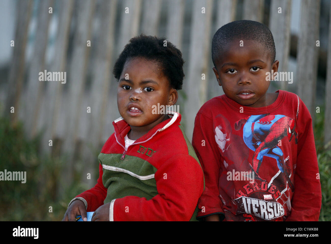 Scruffy children hi-res stock photography and images - Alamy