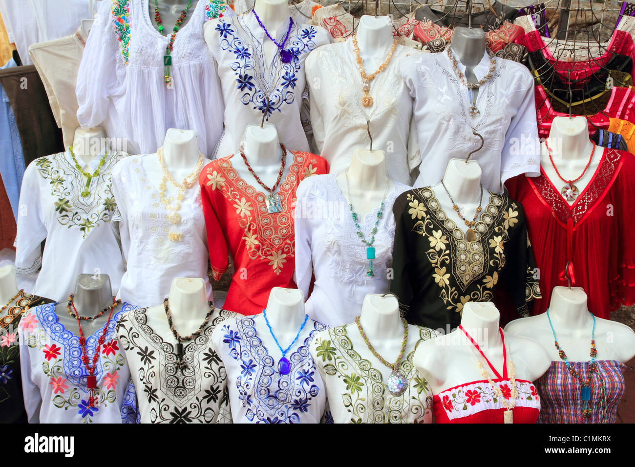 Mexican traditional clothes yucatan hi-res stock photography and images ...