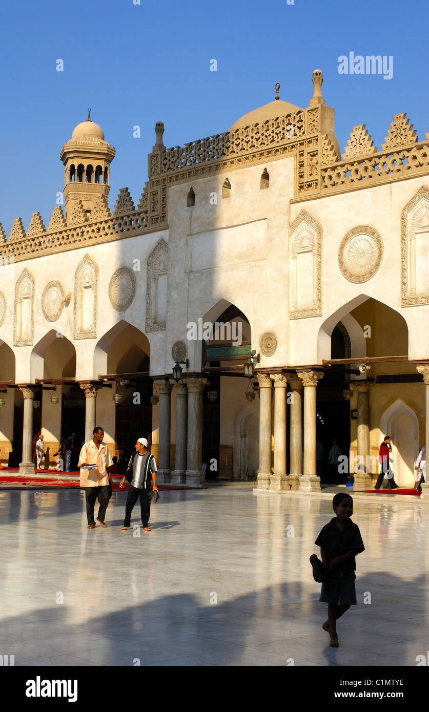 El azhar mosque main courtyard hi-res stock photography and images - Alamy