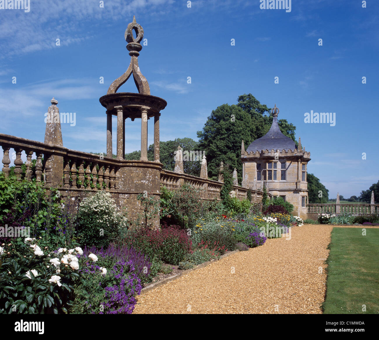 Montacute Castle High Resolution Stock Photography and Images - Alamy