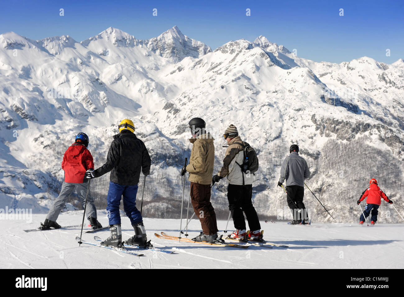 Skiers on the Vogel Ski Centre at the top of the Orlove glave - Zadnji ...