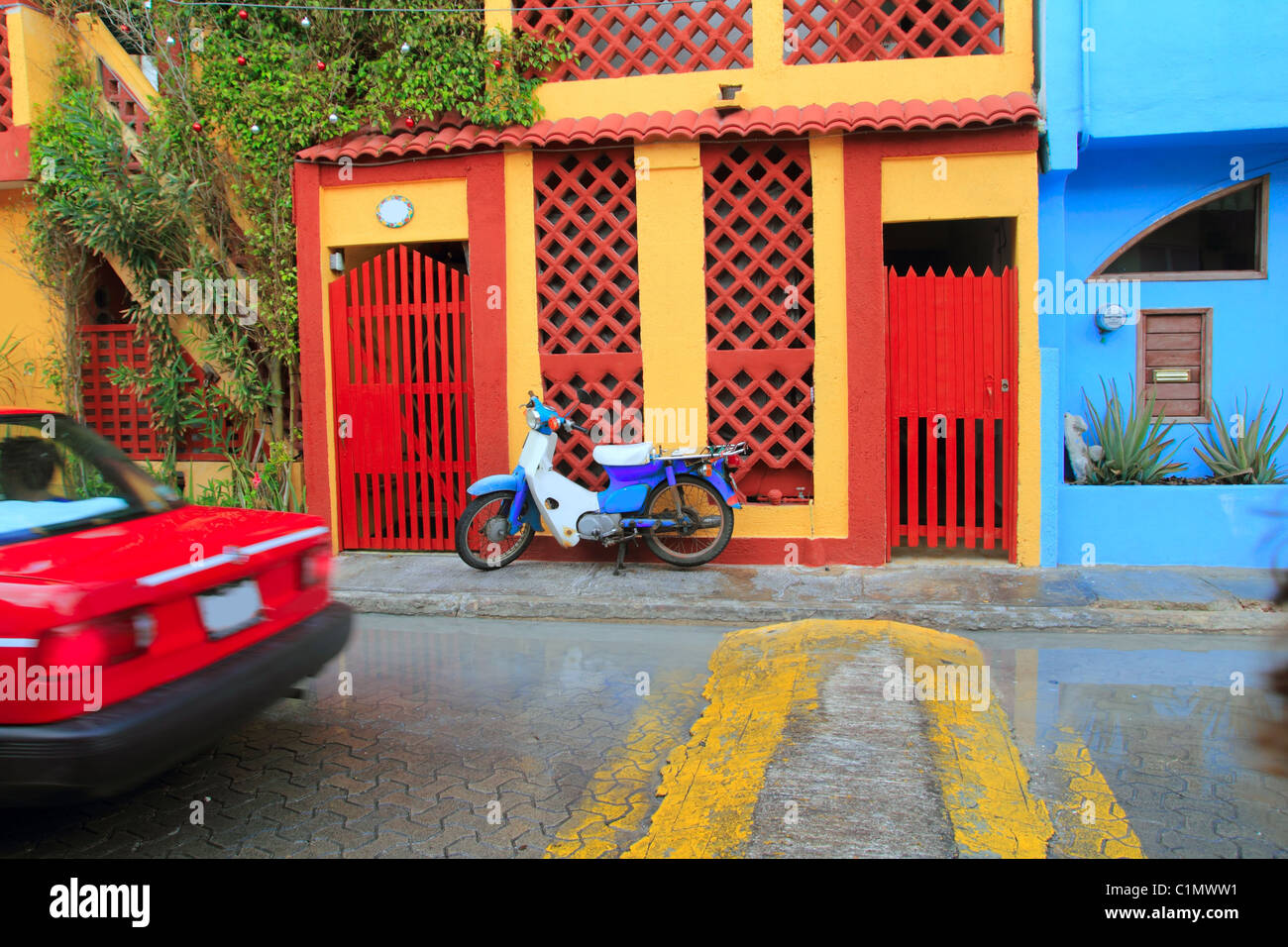 colorful Caribbean houses tropical vivid colors Isla Mujeres Mexico ...