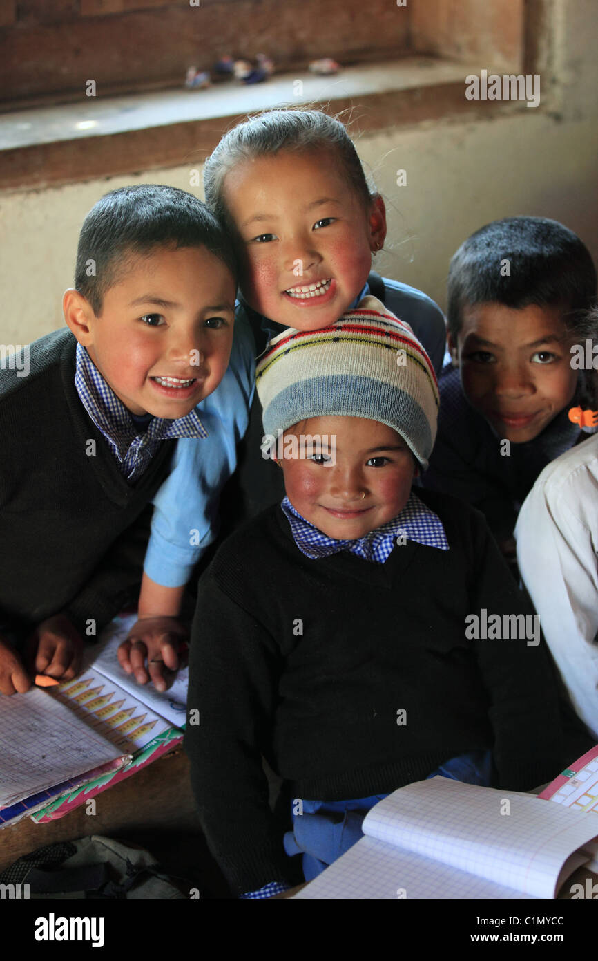 Nepali elementary school hi-res stock photography and images - Alamy