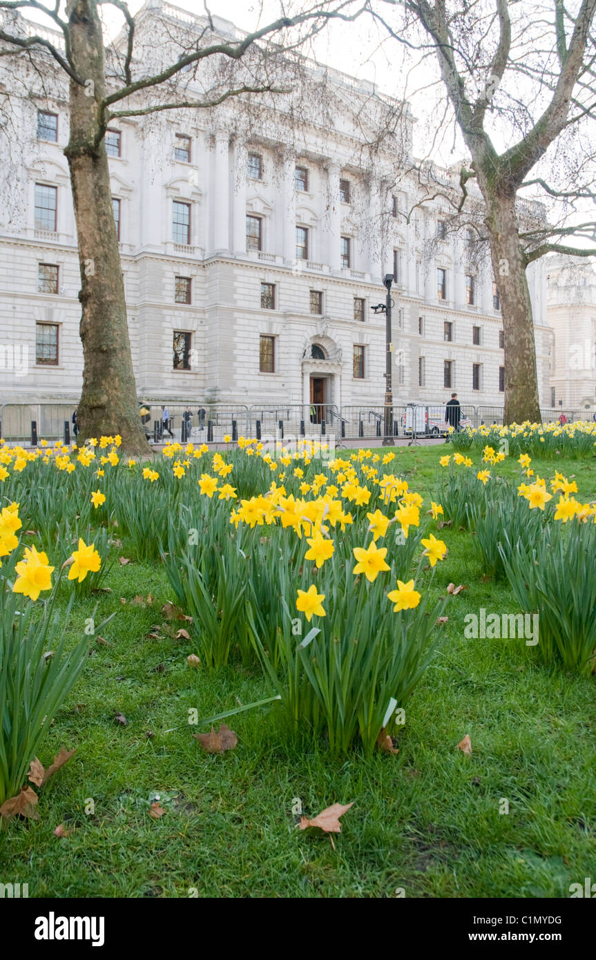 Outside of hm treasury hi-res stock photography and images - Alamy