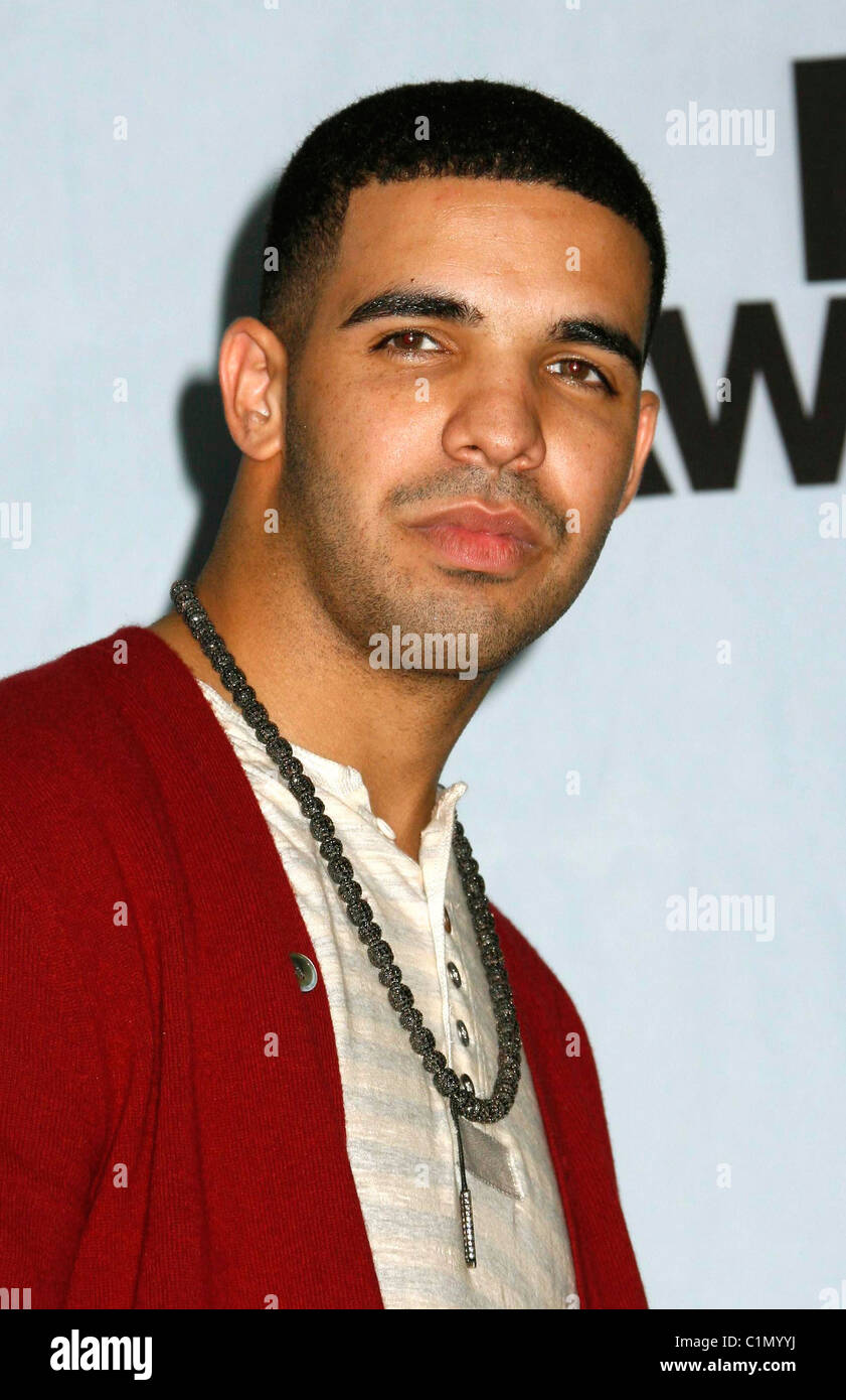 Drake 2009 BET Awards held at the Shrine Auditorium - Press Room Los ...