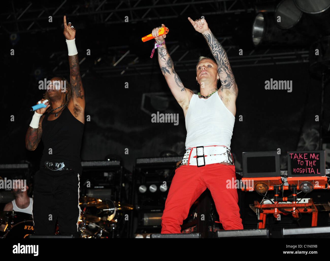 Prodigy glastonbury 2009 hi-res stock photography and images - Alamy