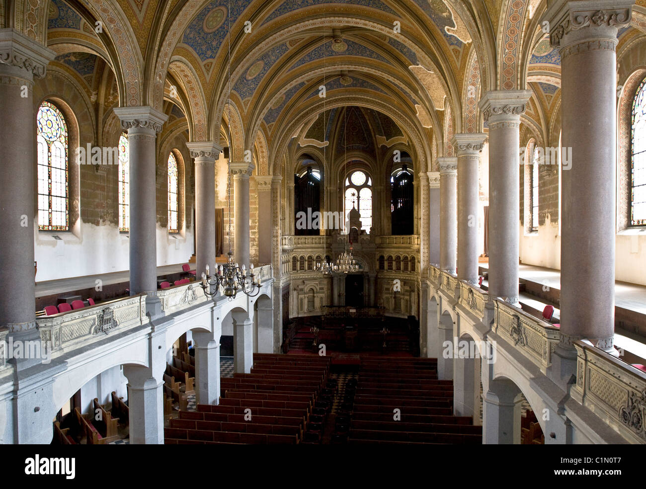 Synagoge innen hi-res stock photography and images - Alamy