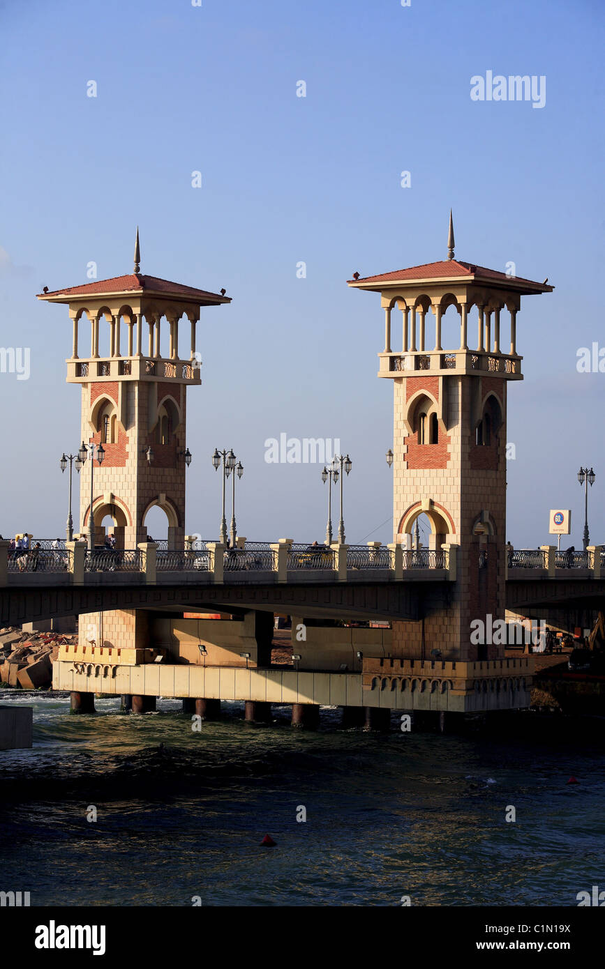 Egypt, the Mediterranean coast, Alexandria, Stanly bridge Stock Photo ...
