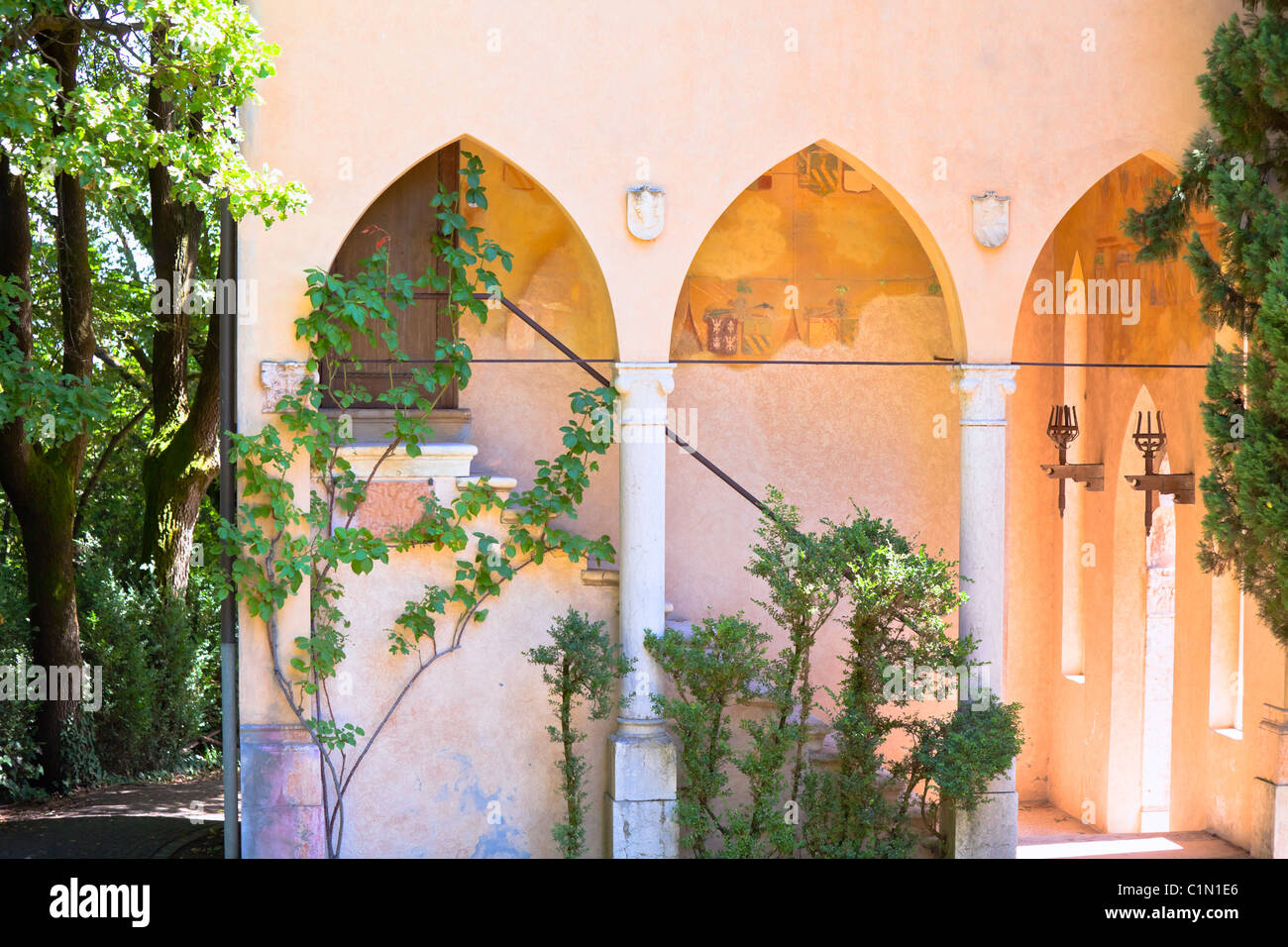 Italian park architecture: Roman pavilion with old frescoes Stock Photo ...