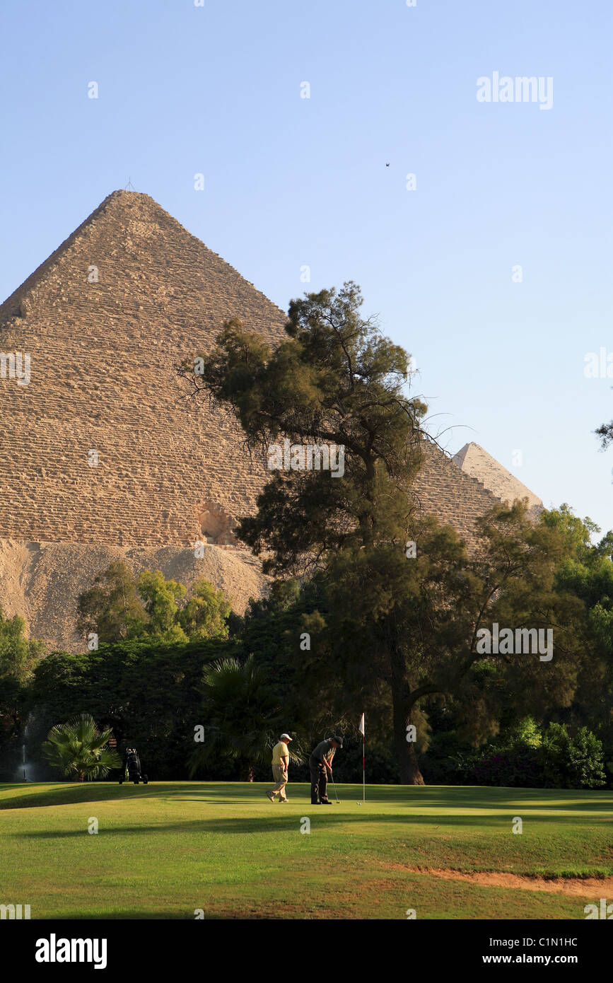 Egypt, Cairo, Giza, the Golf course of the Oberoï House hotel (luxury ...